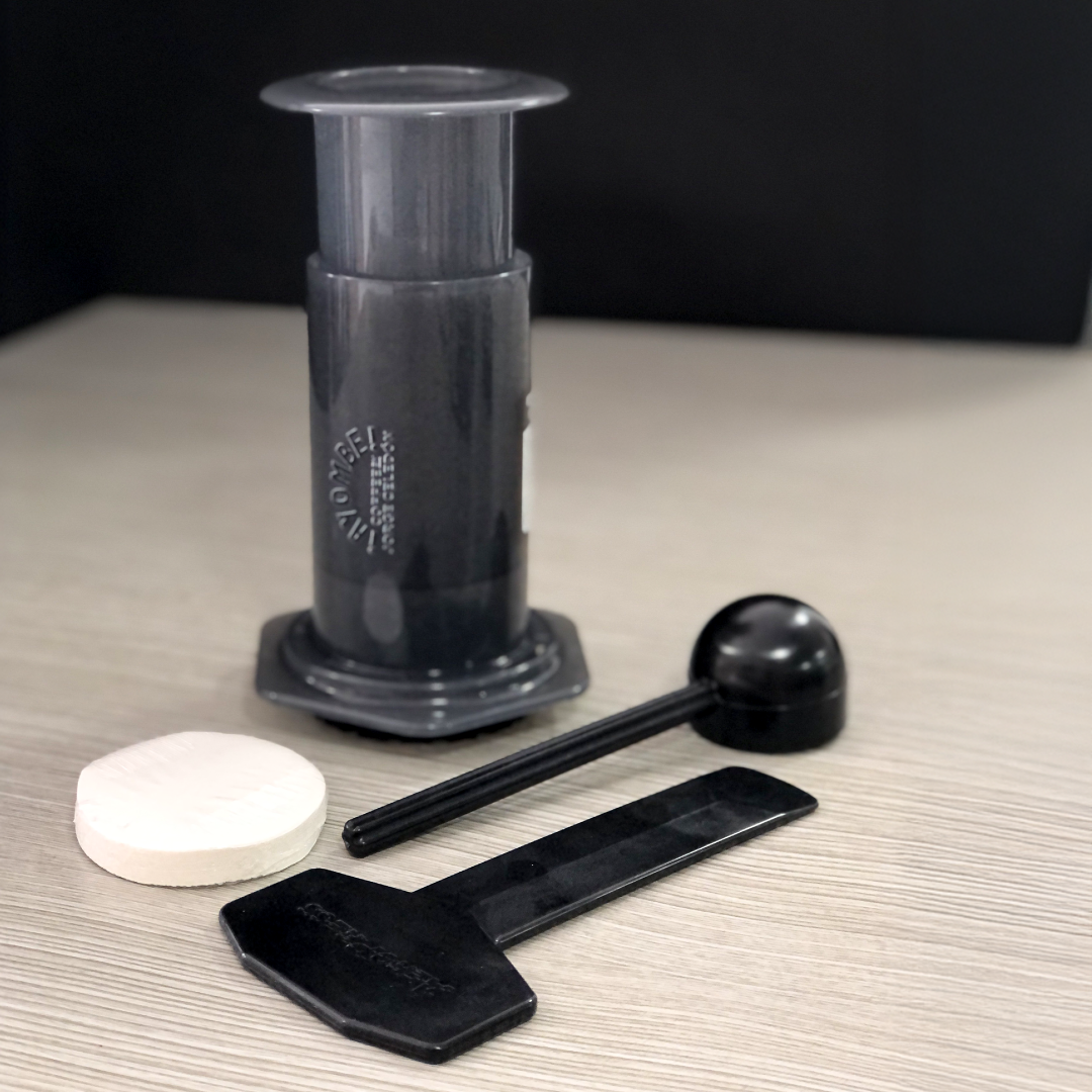 AEROPRESS Original – Ay Ombe Coffee by Jorge Celedón